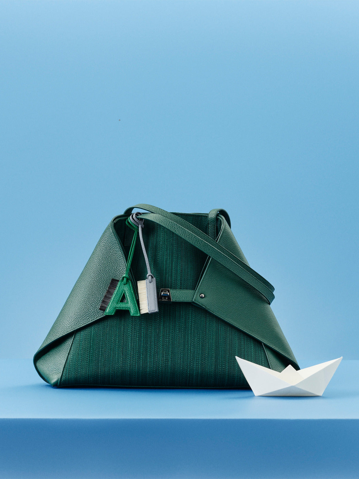 Akris | Luxury Women's Designer Fashion and Handbags – Akris Inc.