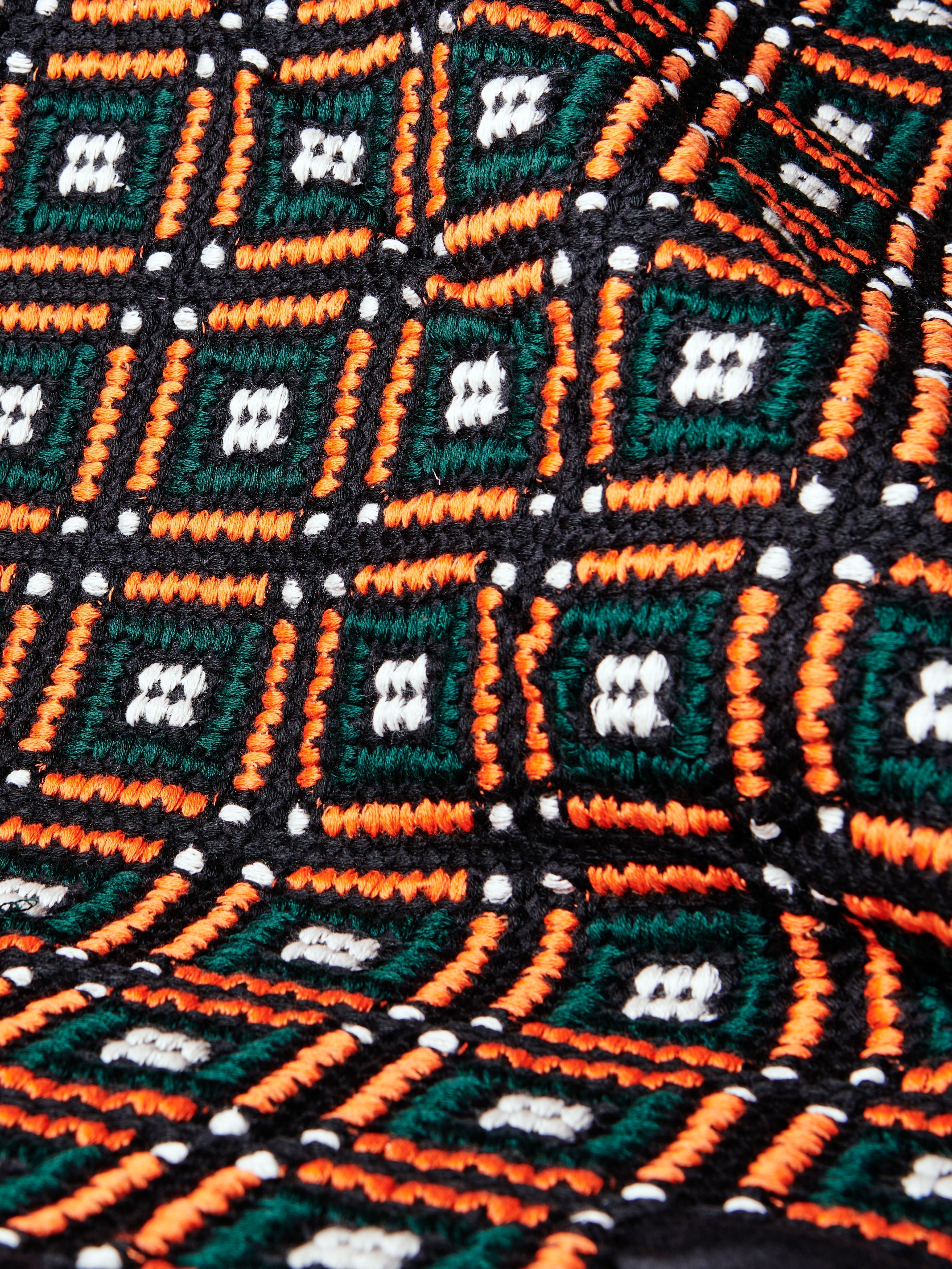 Akris | Luxury Women's Designer Fashion and Handbags – Akris Inc.